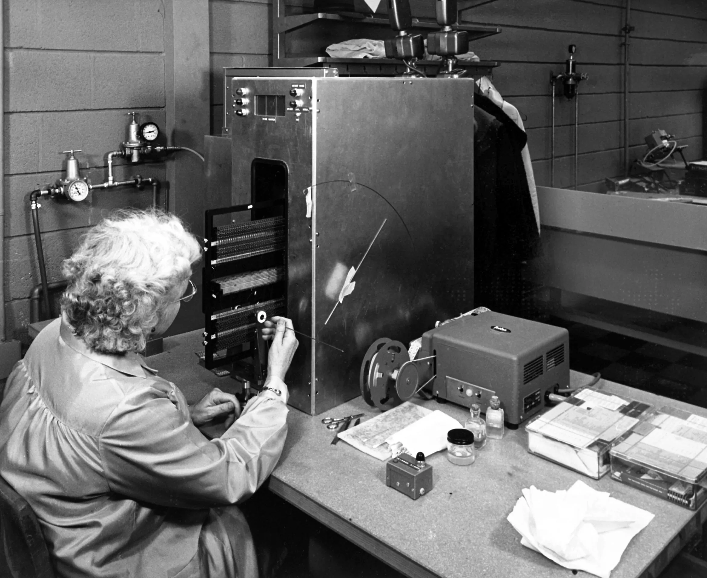 Apollo Guidance Computer (AGC) - Apollo11Space